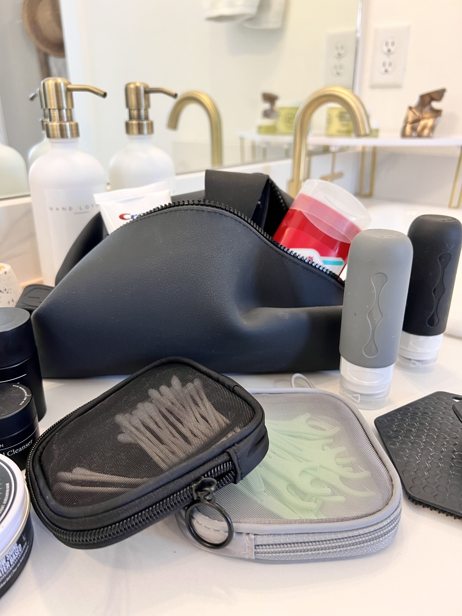 Amazon Travel Finds For Men - Everything Envy