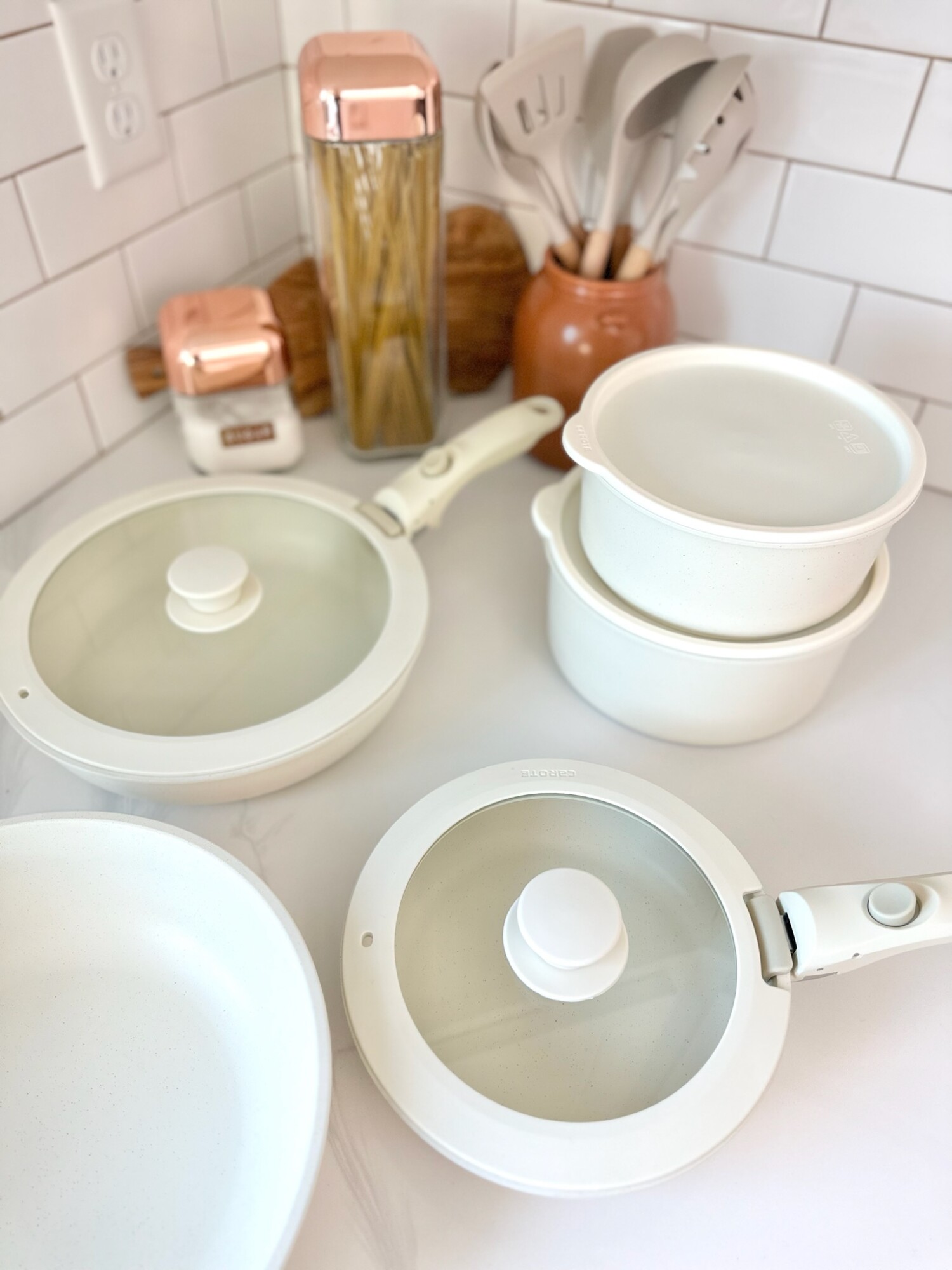 Must Have Kitchen Items to Make Your Life 10x Better