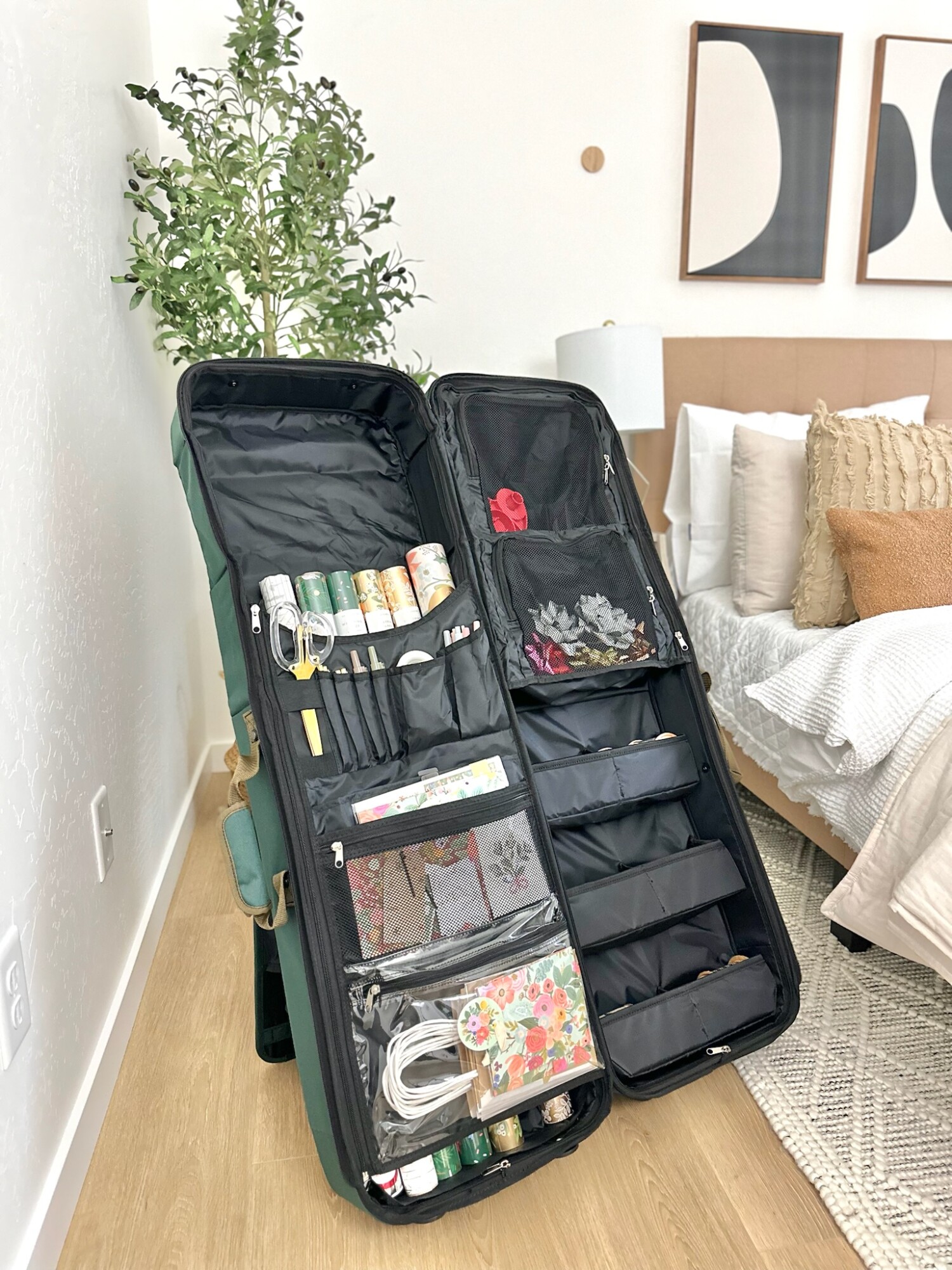 5 Gift Wrapping Gadgets to Make Gift Wrapping 10 Time Easier