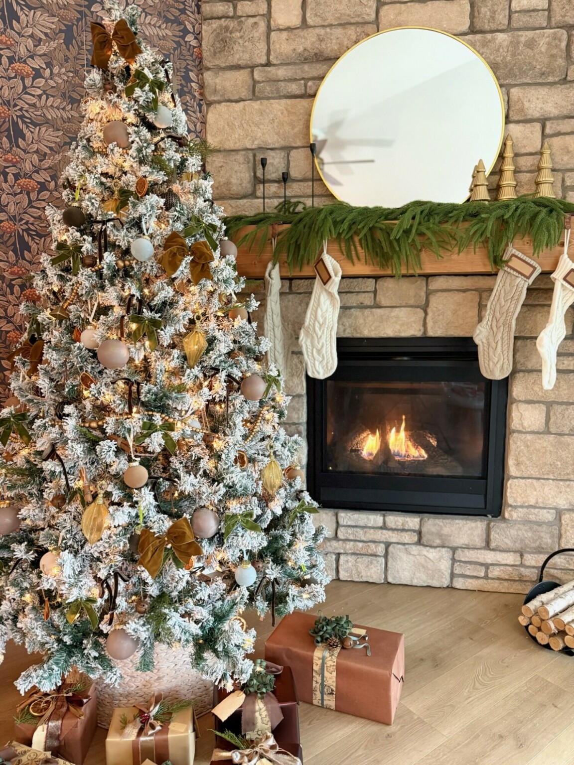 How to Create a Woodland Rustic Christmas Tree