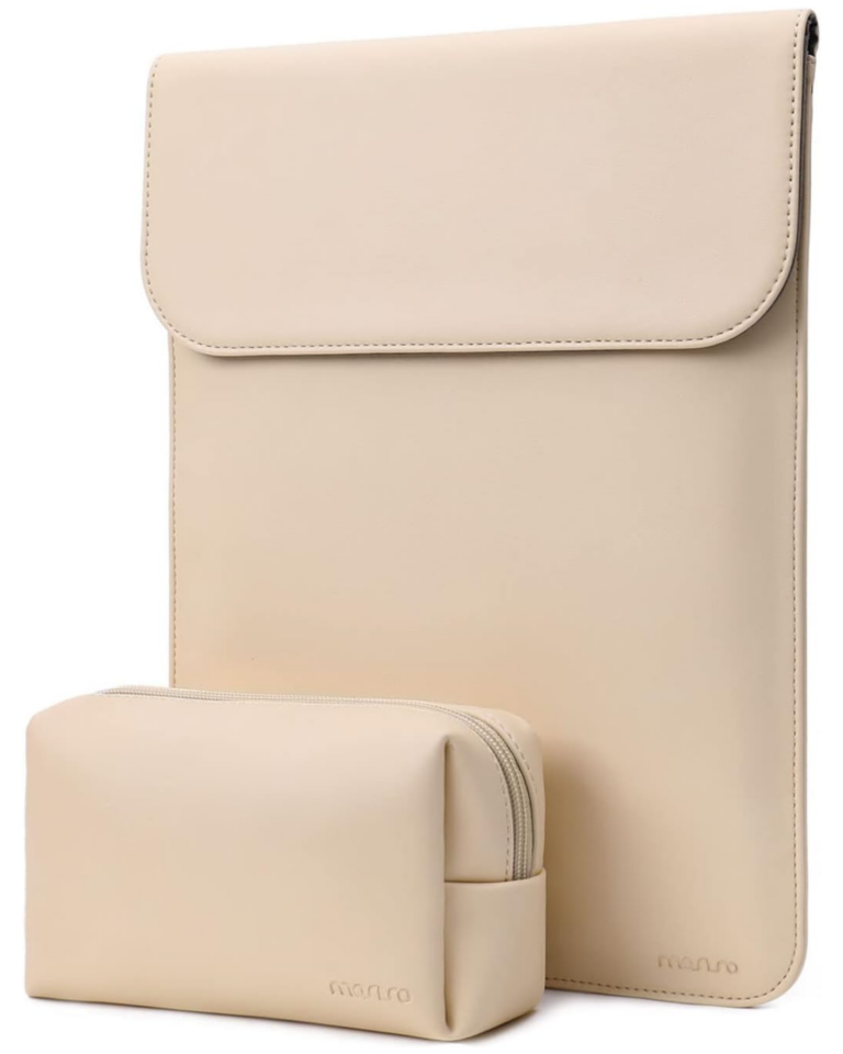 Our Everyday Purse Essentials List - We Cannot Live Without These!